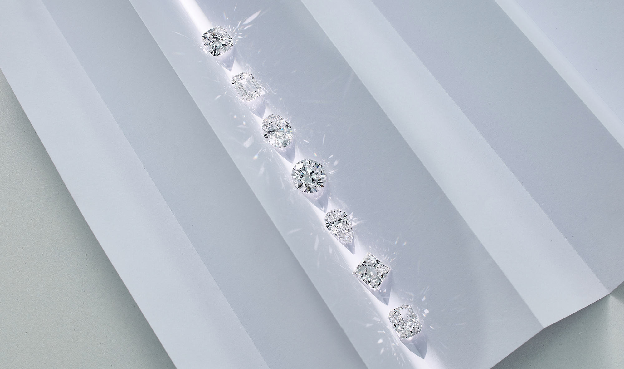 Light Mark,小白光,培育钻石,实验室钻石,培育宝石,全球可持续高级珠宝,婚戒裸钻定制